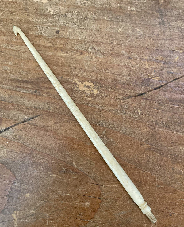 Bone Crochet Hook and Small Knitting Needle - Day Trip Treasures